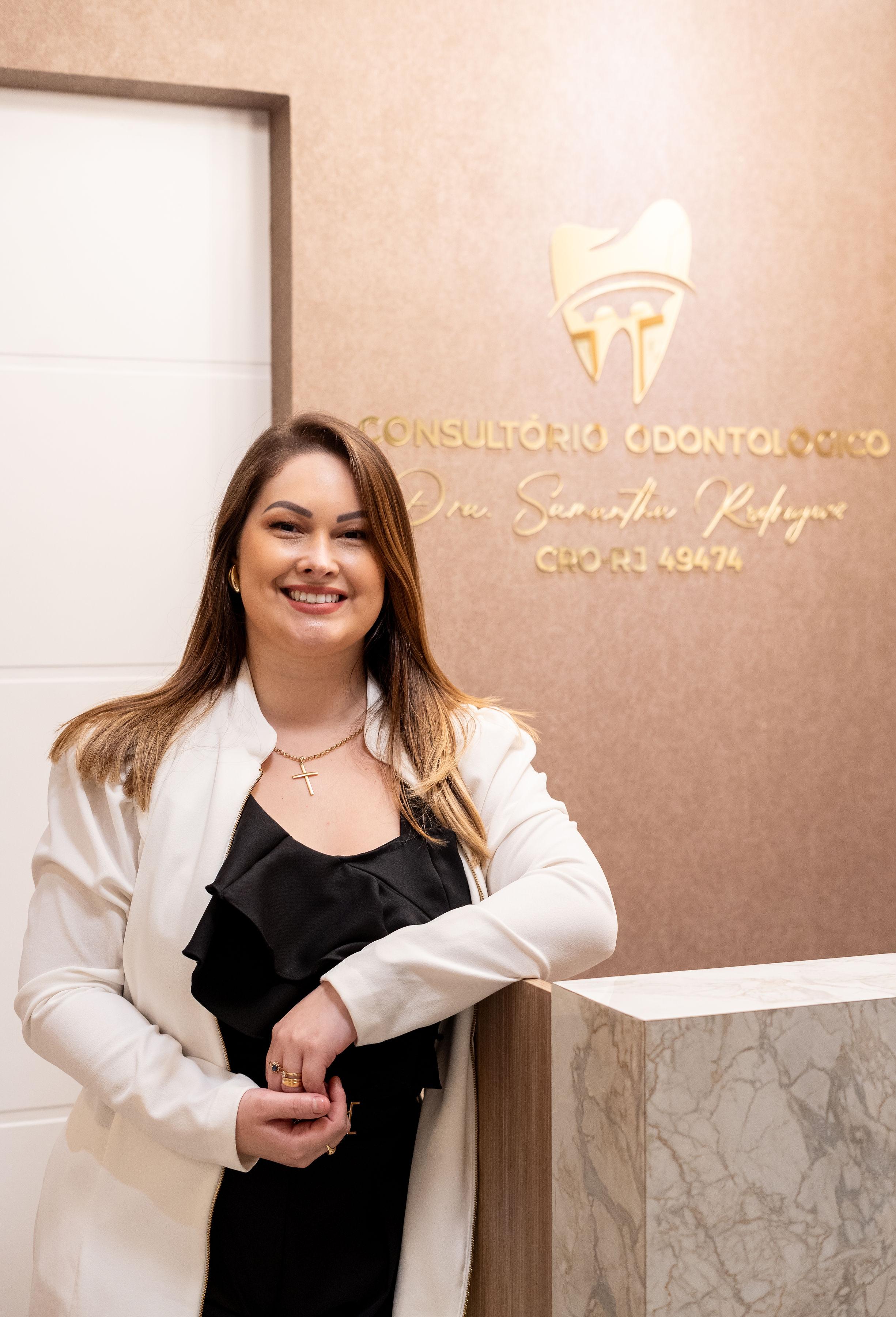 Dra. Samantha Rodrigues - Odontologia Especializada